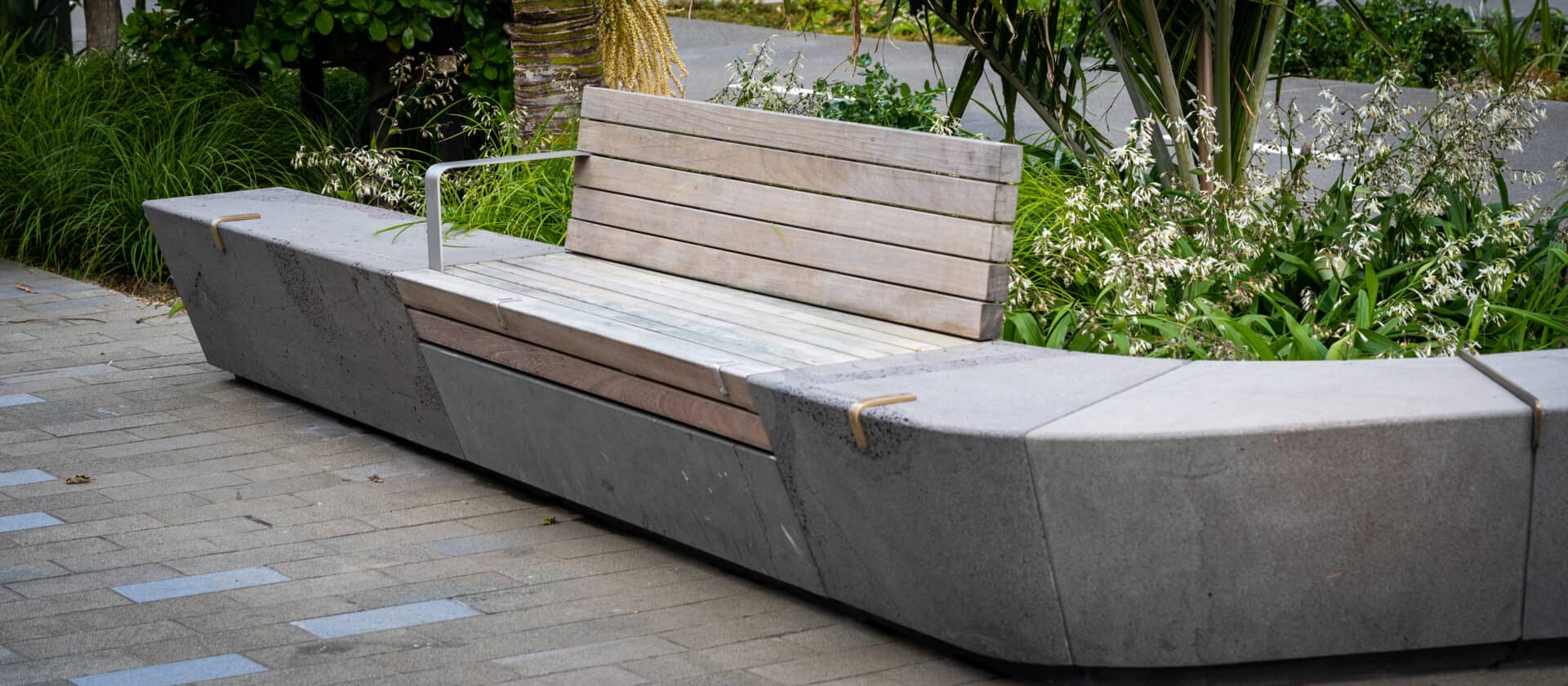 Auckland Central Seats and Fountains – Timaru Bluestone Industries Limited